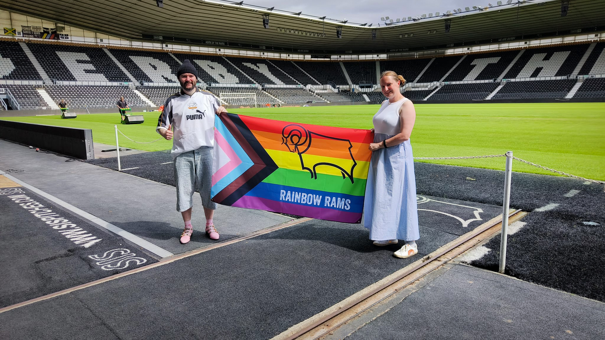 EFL NEWS: PUMA Rainbow Ball Returns for 2025/26 - Blog - Derby County