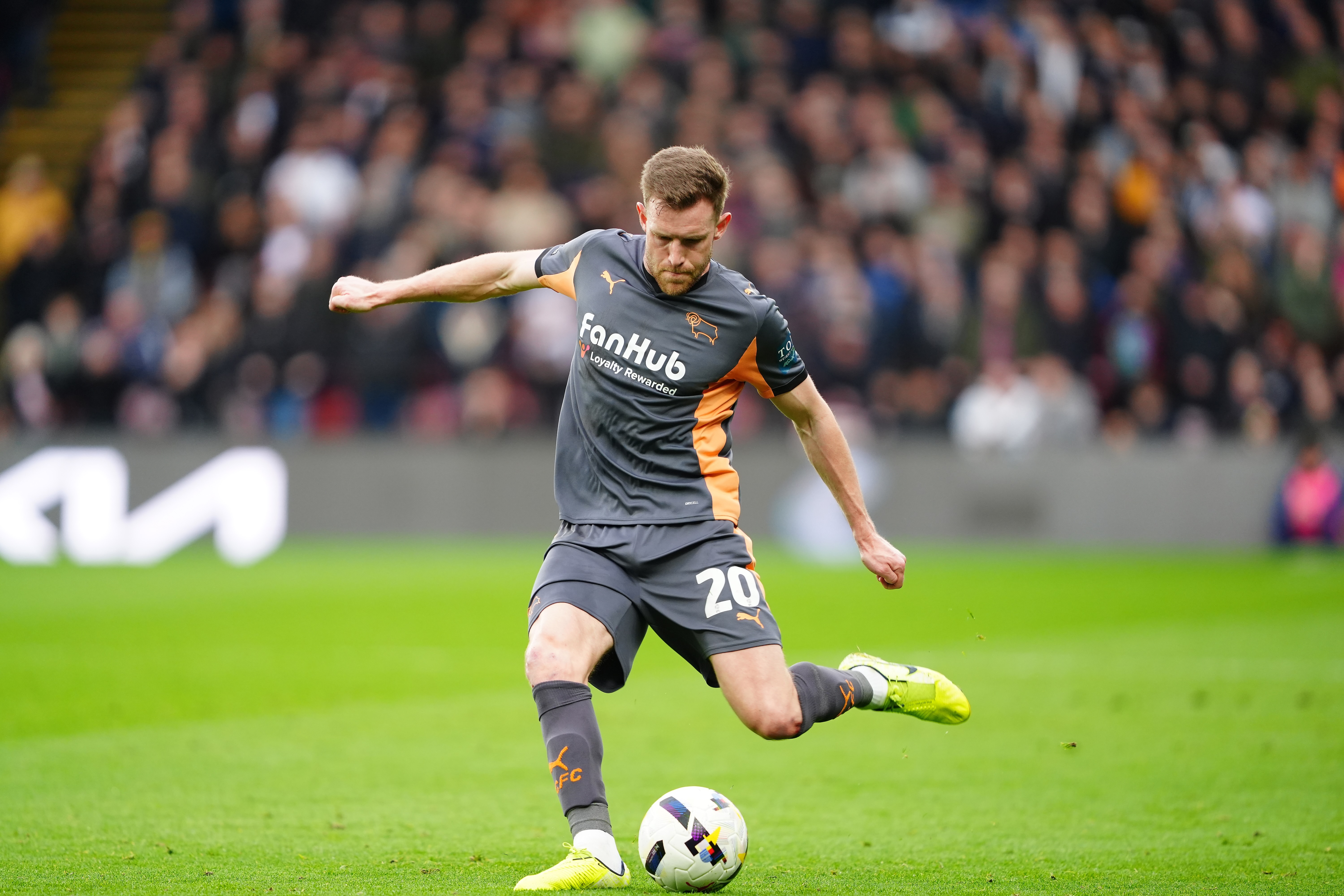 SQUAD UPDATE: Elder Ruled Out Until After International Break - Blog ...