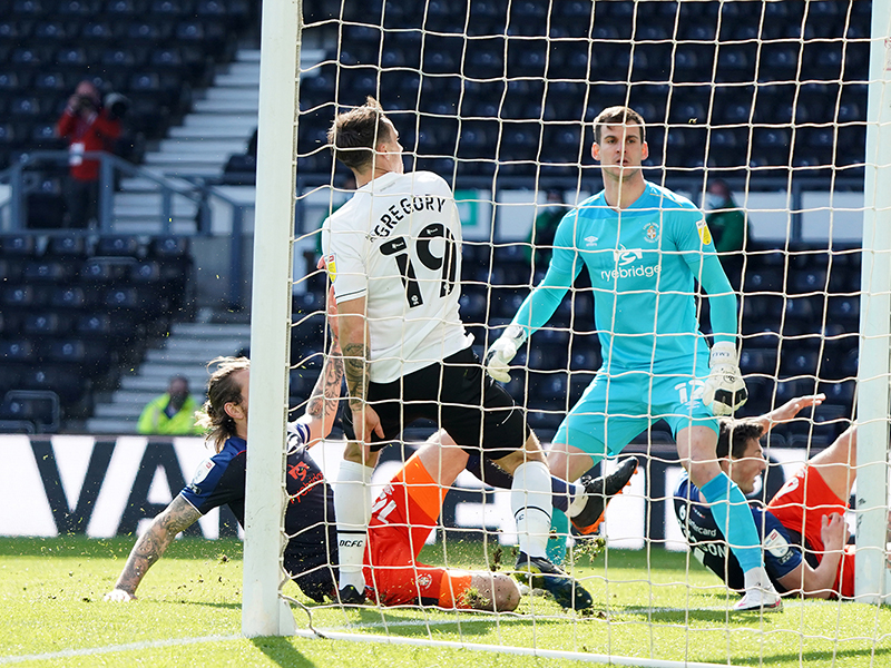 Match Gallery: Derby County vs. Luton Town - Blog - Derby County