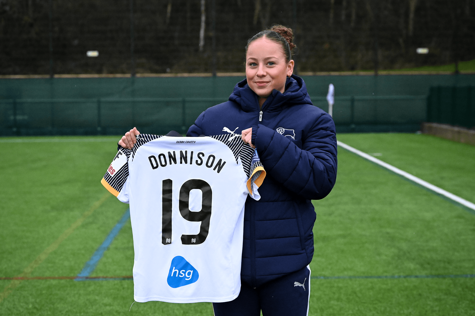 WOMEN NEWS: Ewes Make Loan Addition of Bryony Donnison - Blog - Derby ...