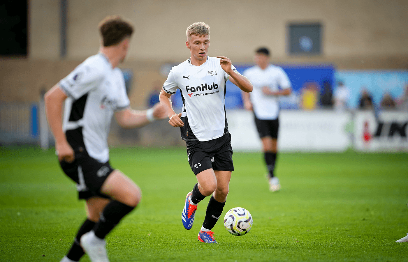 ACADEMY NEWS: Hawkins extends Telford loan spell - Blog - Derby County