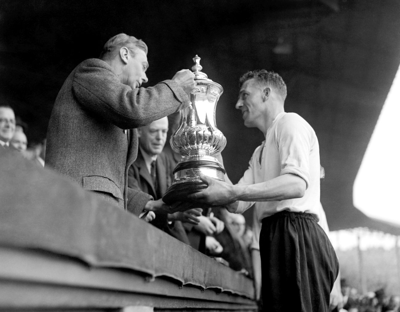 Snapshot In Time: Derby Lift The FA Cup For The Only Time In Their ...